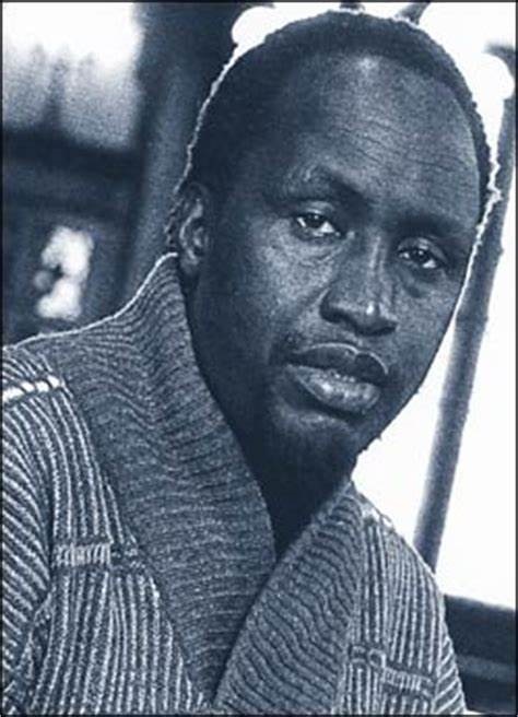 Ngũgĩ wa Thiong’o, Language & ‘Decolonising the Mind: The Politics of ...